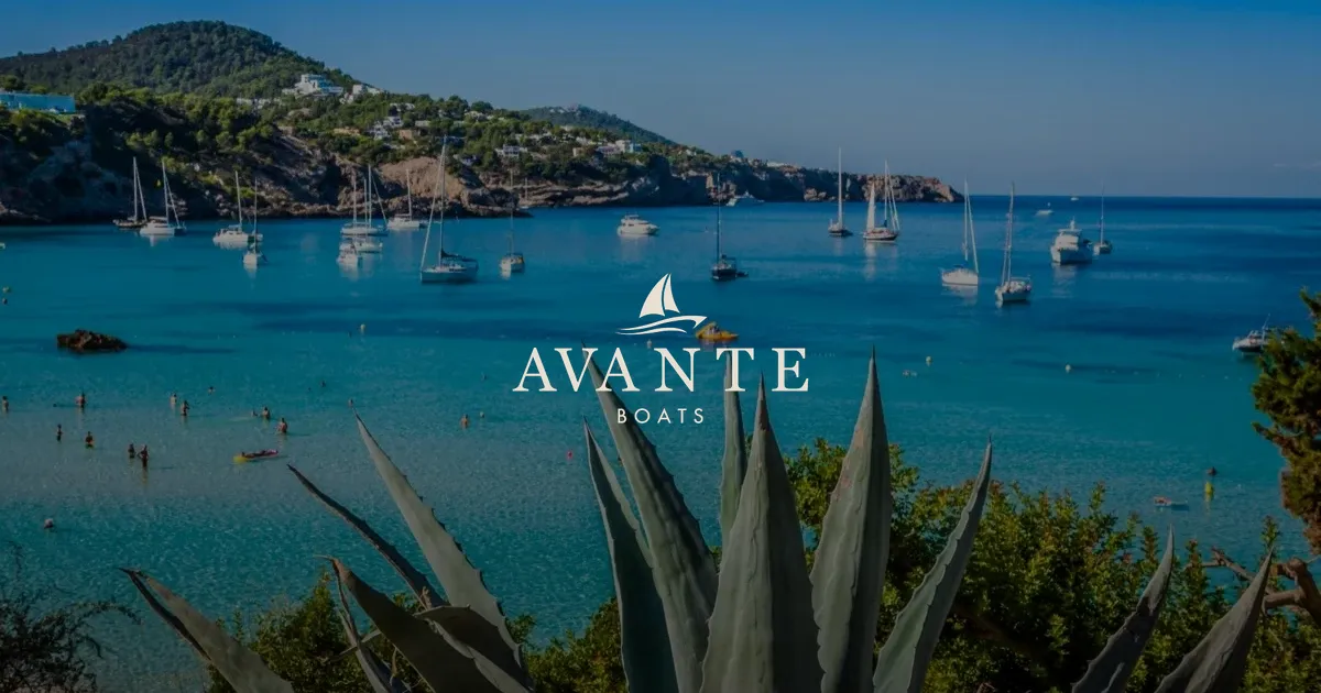 Las 10 calas secretas de Ibiza accesibles solo en barco | Avante Boats